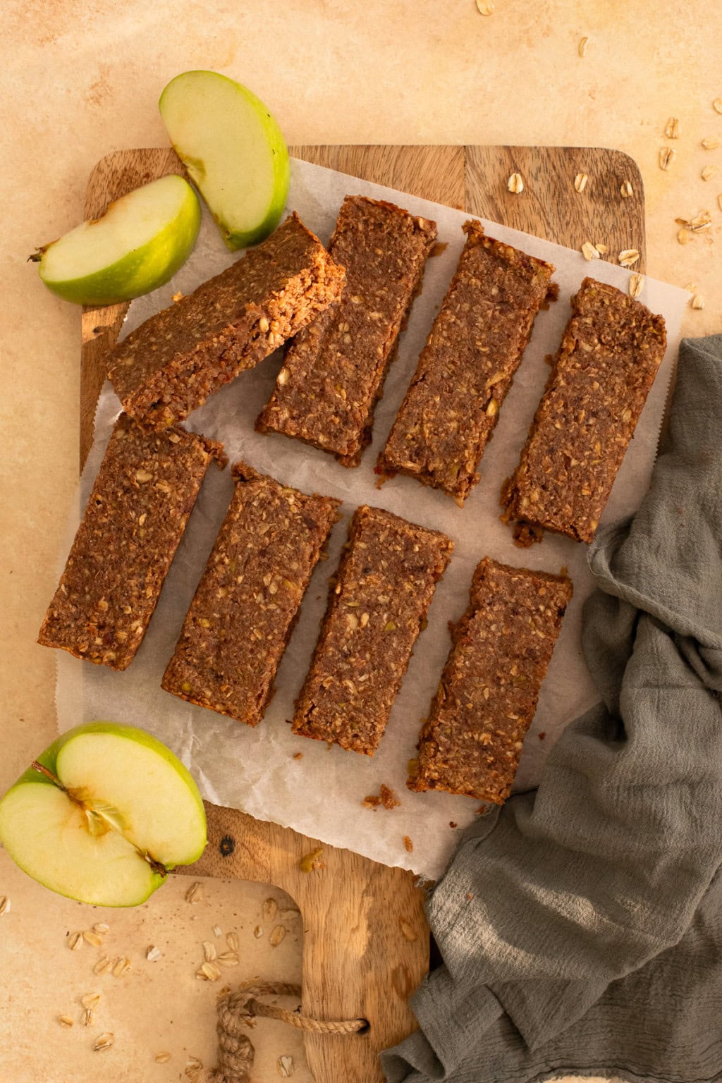 Cinnamon Apple Oatmeal Bars - Bright-Eyed Baker